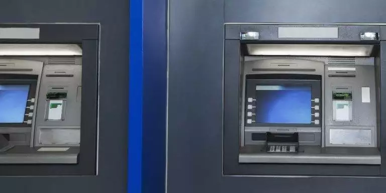 Come versare contanti al bancomat e sportelli ATM | iPen